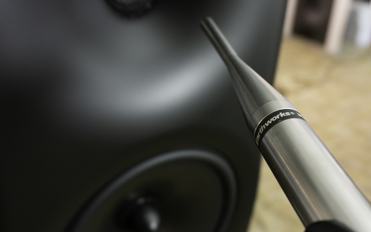 8c Speaker - Dutch & Dutch