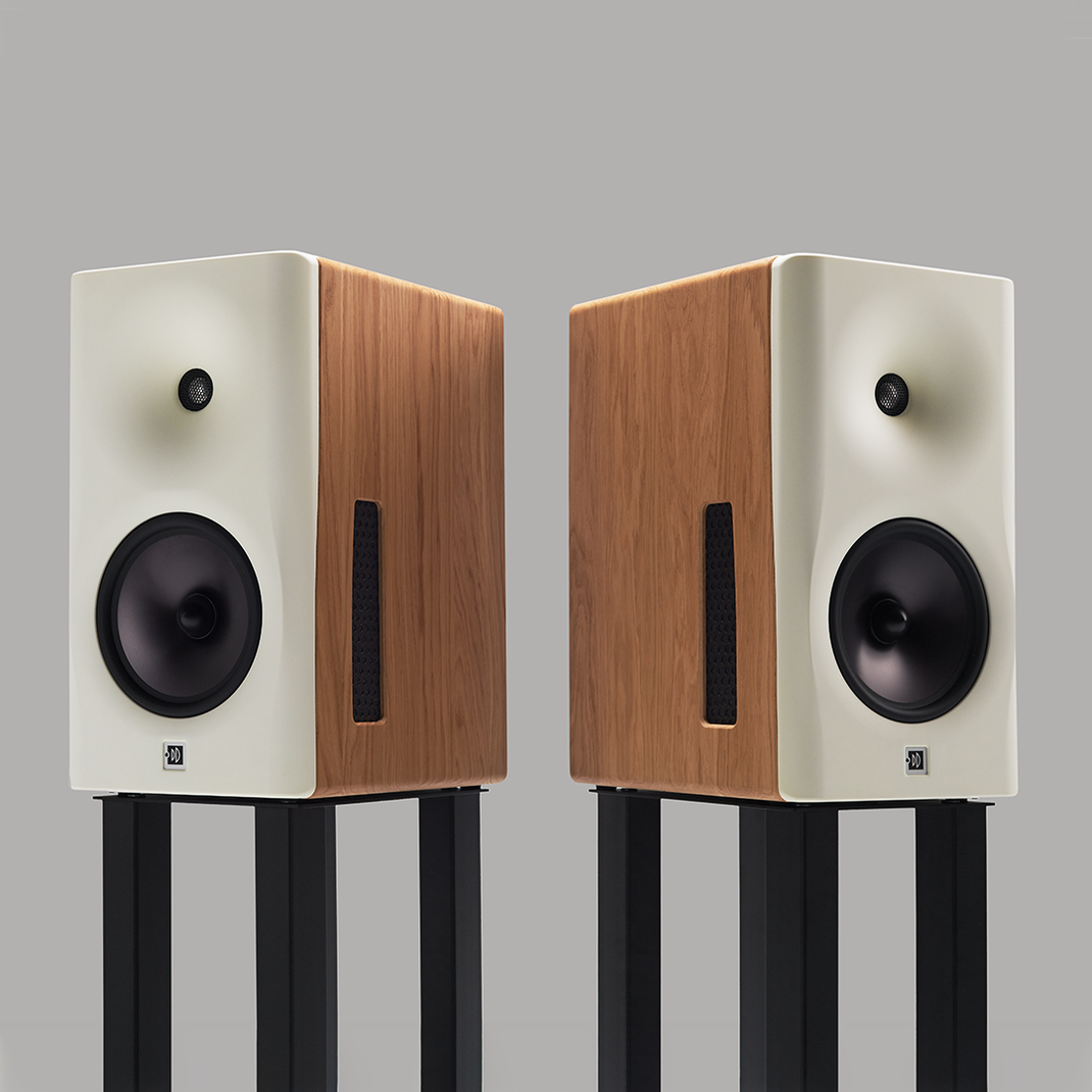 8c Speaker - Dutch & Dutch